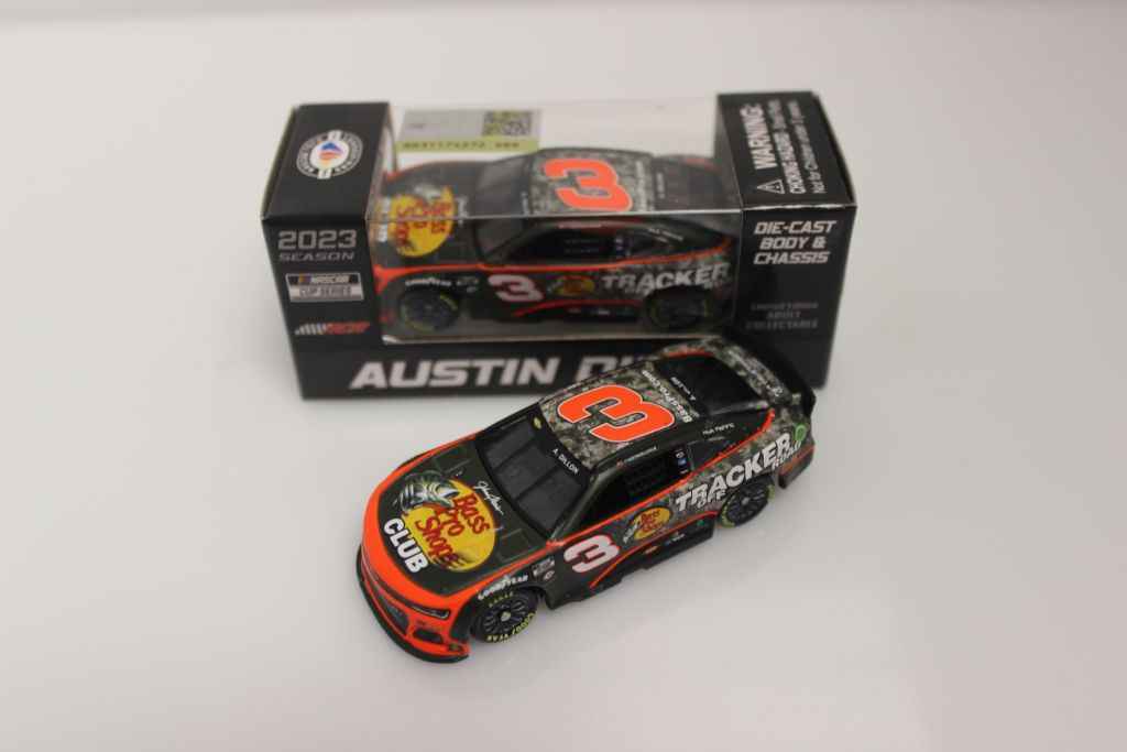 Austin Dillon 2023 Bass Pro Shops 1:64 Nascar Diecast - Diecast Chassis