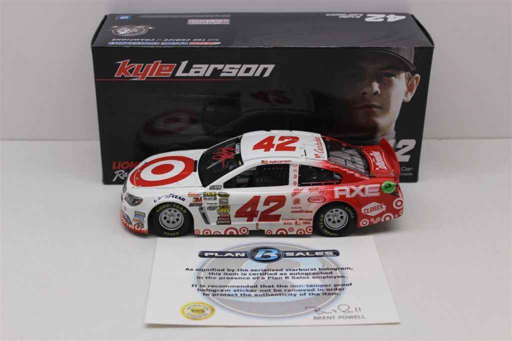Kyle Larson 2014 Target Night 1:24 Nascar Diecast | PlaBSales.com