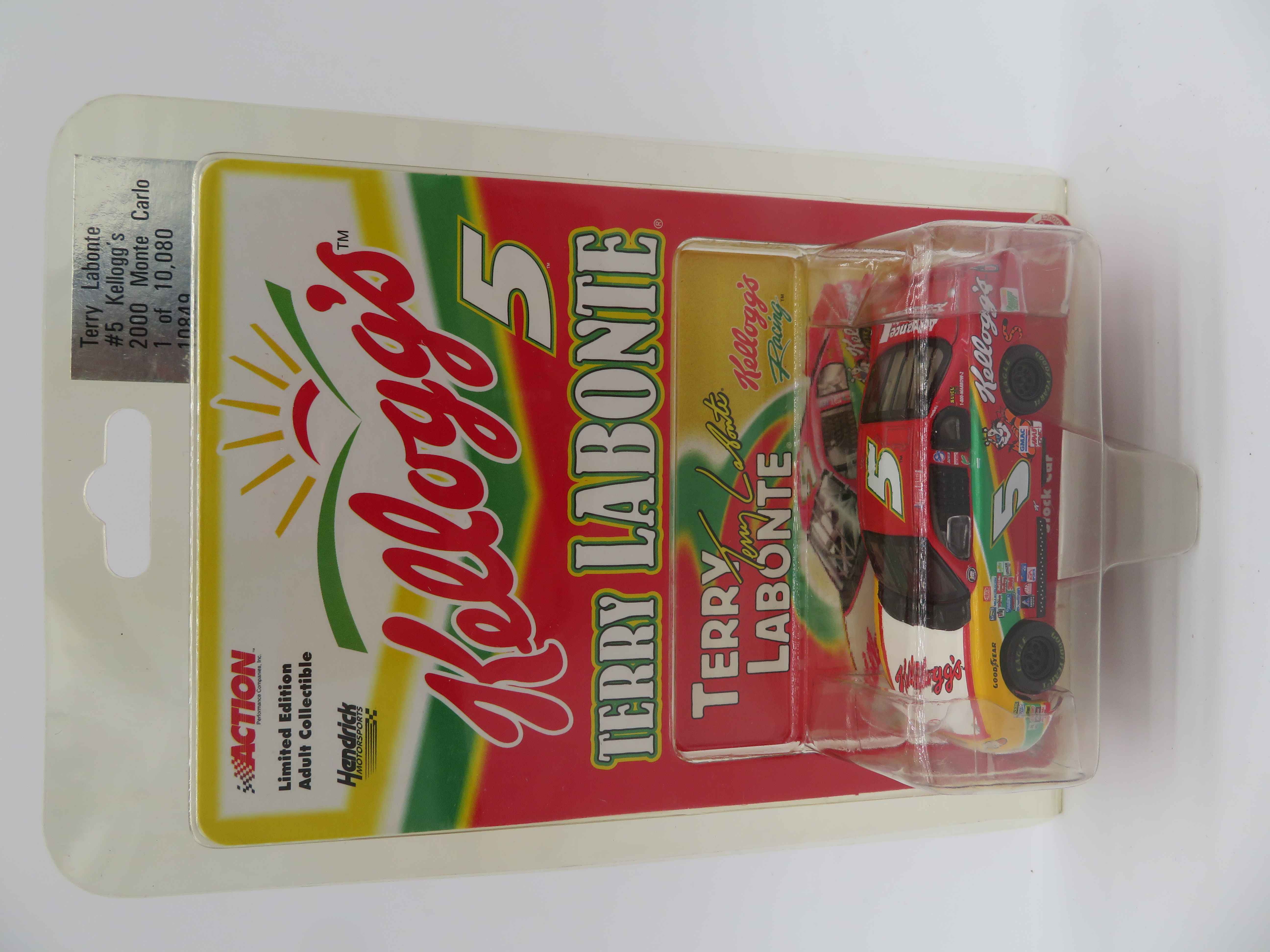 Terry Labonte 2000 #5 Kellogg's 1:64 Nascar Diecast